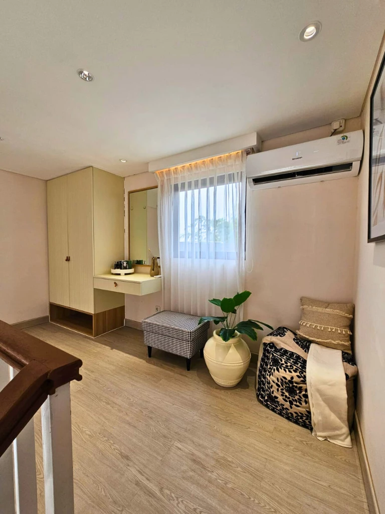 Rumah Linktown Naira BSD City / Tangerang Free BPHTB, Free AJB, Free ...