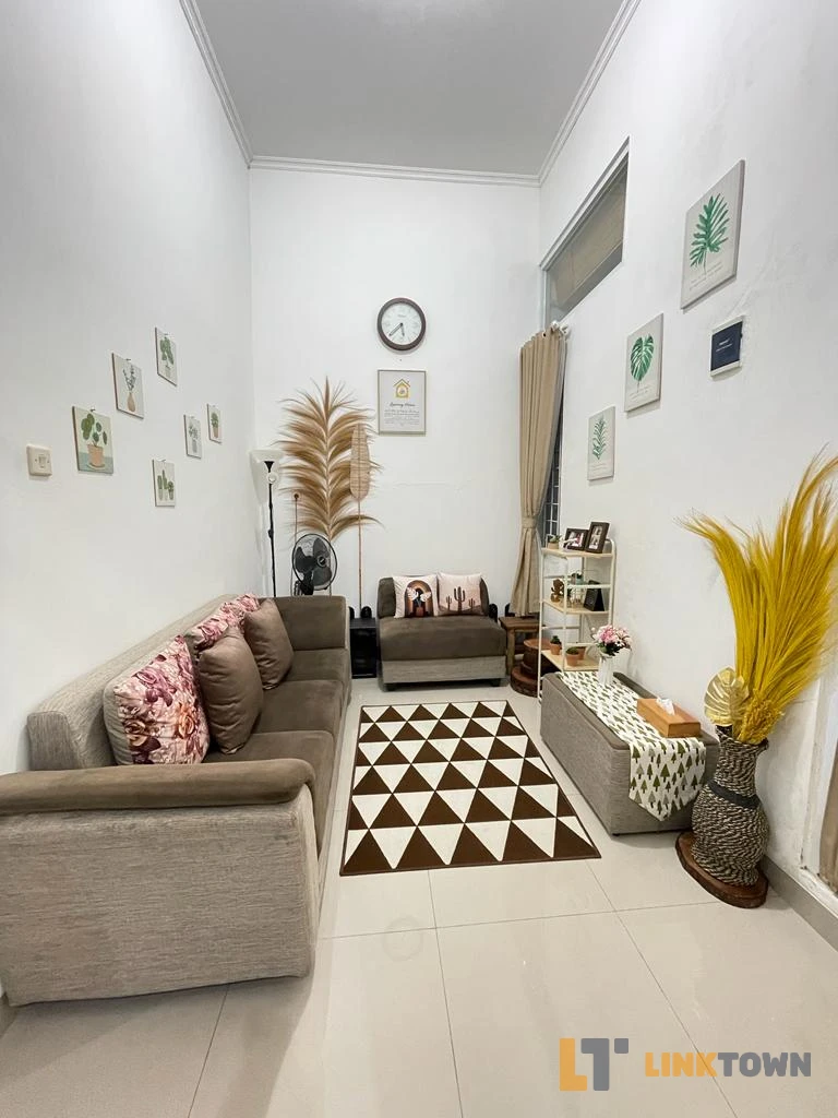 Rumah Second Perumahan Pinewood Topaz Regency Full Furnished Nego ...